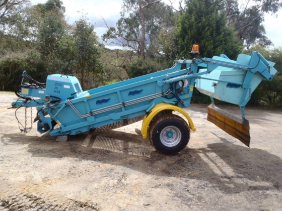 BEACH TECH STR2000 in Panton Hill, Victoria, Australia