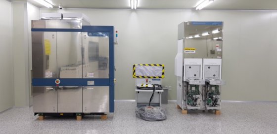 AMAT Complus 4T Inspection darkfield Inspection system in Trim, Ireland