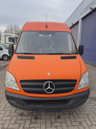 2010 Mercedes-Benz Sprinter 310 in Nijlen, Flanders, Belgium