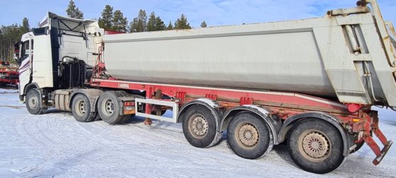 2012 Carnehl Sanh-kipper off kasten PPV in Inari, Finland