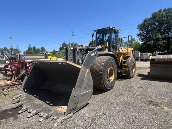 2015 John Deere 844K Wheel Loader in McMinnville, OR, USA