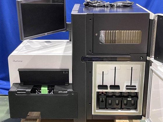 illumina HiSeq 2500 Sequencing System in Tokyo, Japan