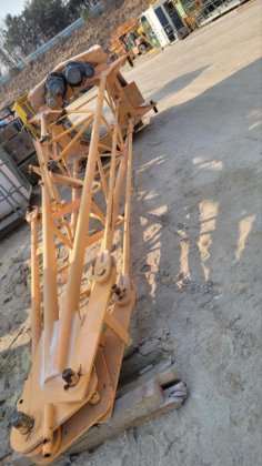 POTAIN MC 175 in Dubai, United Arab Emirates