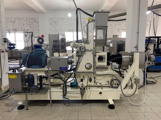 Clextral extruder BC72 in Beirut, Lebanon