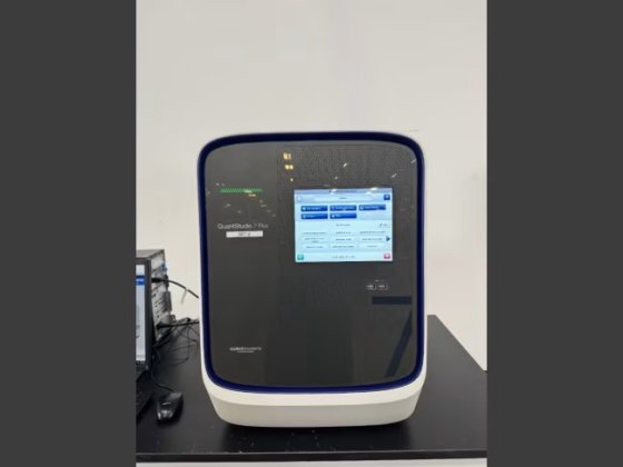 Applied Biosystems QuantStudio 7 Flex Real-Time PCR System in ...