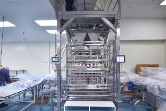 Ohlson Linear Gummy Packaging Line with Scale and Bottling System in ...