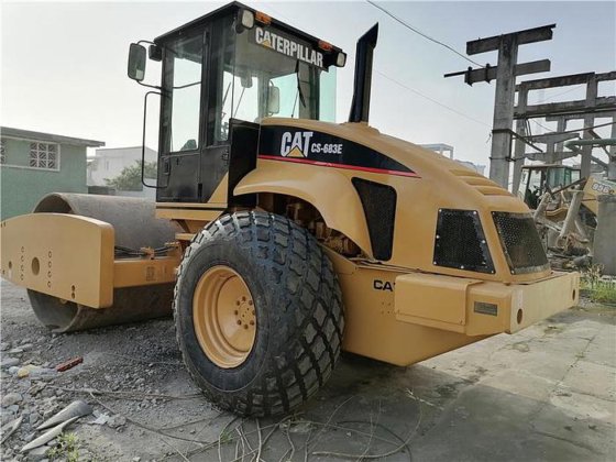 2016 road roller cat CS683E CAT/Caterpillar / Caterpillar compactor ...