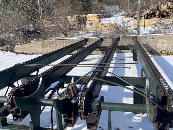 Mellott Log Deck with Stop & Loader in McAlisterville, PA, USA