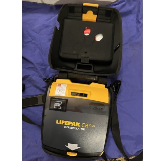 MEDTRONIC LIFEPAK CR Plus AED in Landshut, Bavaria, Germany