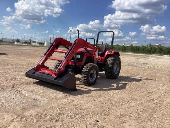 2018 Mahindra 5555 MFWD Compact Utility Tractor W/Loader in Huntsville ...