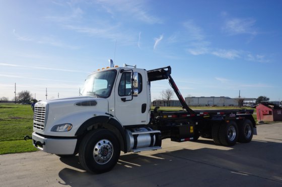 2011 Freightliner M2 Roll Off in Brookshire, TX, USA