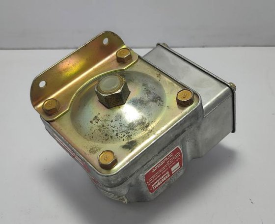 Barksdale D2T-H18 Pressure Switch in India
