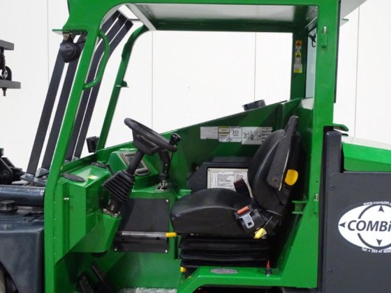 2017 Combilift COMBI-RT - TRIPLEX rough terrain forklift in Hamburg ...