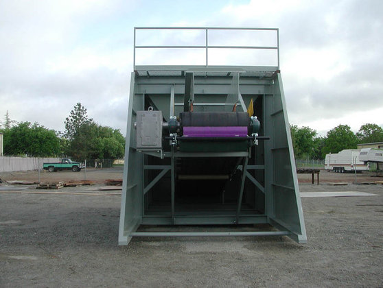 Model 104-B Scraper/Truck Drive-Over Unloader 104-B in Sacramento, CA, USA