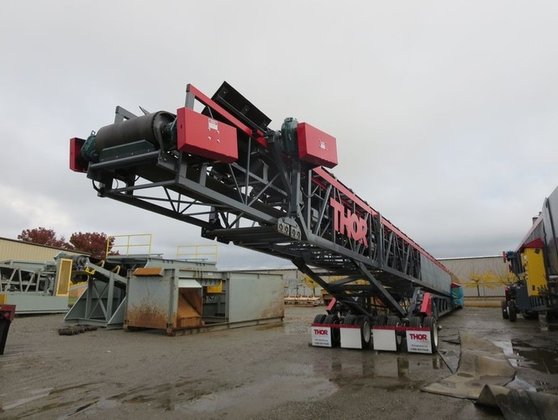 Thor Telescoping Radial Stacker C2462 in Sacramento, CA, USA