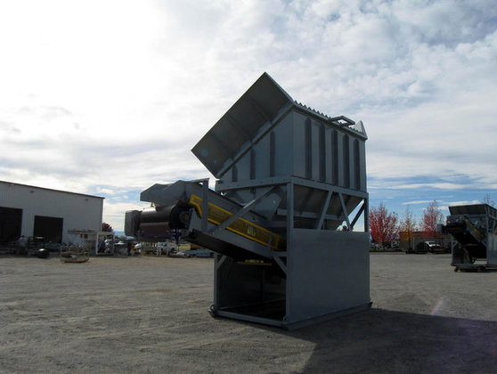 Model 101-36G Front End Loader Hopper with 36" Belt Feeder & Sloping ...