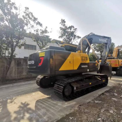 2022 Volvo EC 210 D in Shanghai, Shanghai, China