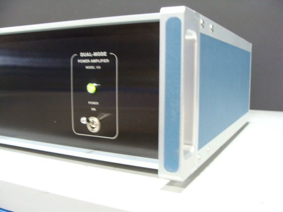 APS Dynamics 124 Dual Mode Power Amplifier for Electrodynamic Shaker ...