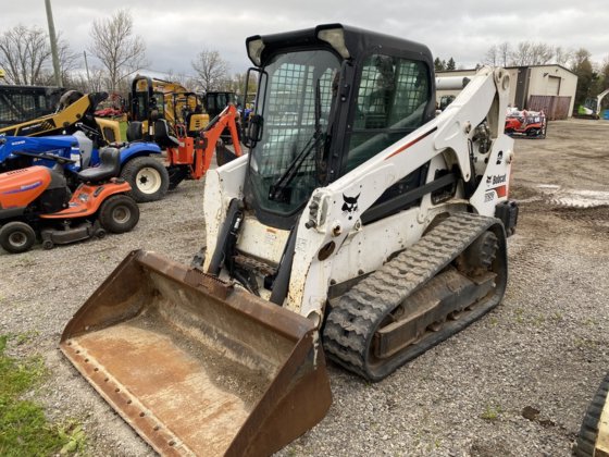 2016 Bobcat T650 Compact Track Loader in Hamilton, Ontario, Canada