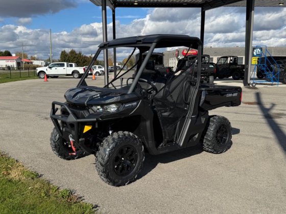 2026 Can-Am Defender XT HD9 in Courtland, Ontario, Canada