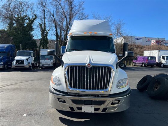2019 Navistar International LT625 SLPR CAB in Laurel, MD, USA