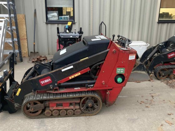 2017 TORO Dingo TX 525 in Bethpage, NY, USA