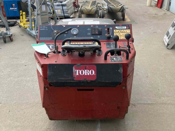 2017 TORO Dingo TX 525 in Bethpage, NY, USA