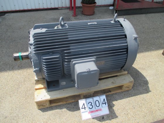 Electric motor 90 kW Speed: 980 1/min slip ring #4304 in Tatabánya, Hungary