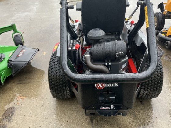 2022 Exmark Radius S Series in Assumption, IL, USA