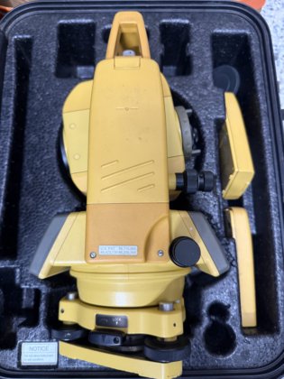 Topcon GPT-3005W Total Station Transit in Miami Lakes, FL, USA