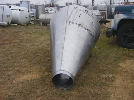 Cone type feed hopper in Oldmans Township, NJ, USA
