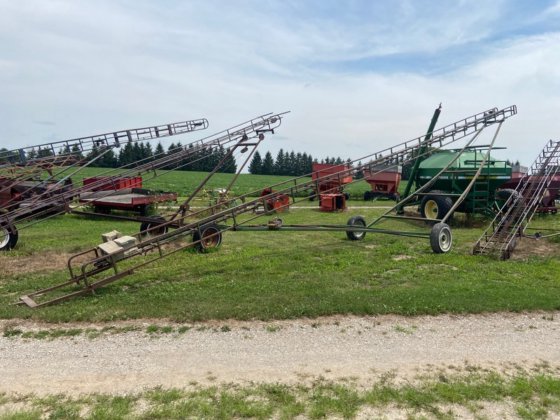 Electric Square Bale Elevator - 40ft in West Perth, Ontario, Canada