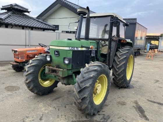 JOHN DEERE TRACTOR in Niigata, Japan