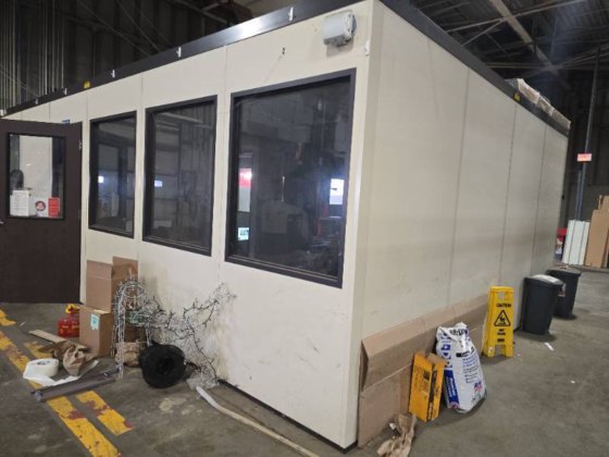 Crown Modular Office Pod W/ Windows & Mini Split Unit in Lenexa, KS, USA