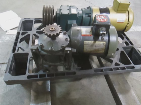 US Motor E183A Electric Motor .75HP w/ Syncrogear Module 17.6 Ratio in ...
