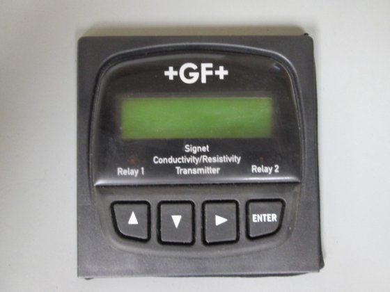 GF Signet Conductivity/Resistivity Transmitter W/Alarm & Rittal ...