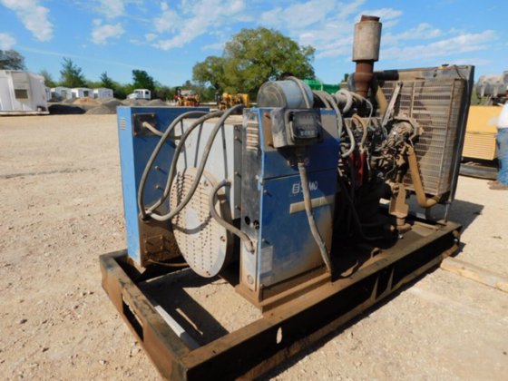 MAGNA PLUS SYNCHRONOUS AC GENERATOR 250 KW P/B JOHN DEERE 8.5L DIESEL ...