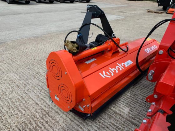 Kubota SE3250 Flail Mower in Leighton Buzzard, United Kingdom