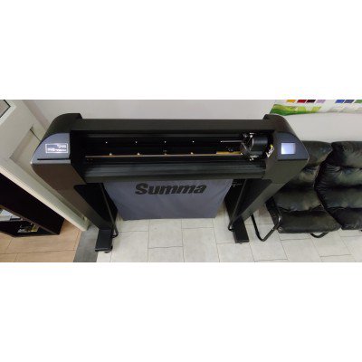 DEMO Machine - Plotter Summa S2 Class 75T in Naples, Campania, Italy