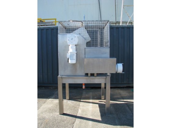 COMMERCIAL PADDLE MIXER FEED HOPPER AND EXTRUDER 200L in Campbellfield ...