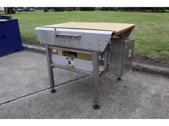 STAINLESS PNEUMATIC ACTUATOR DRIVEN BELT CONVEYOR 1.24M LONG in ...