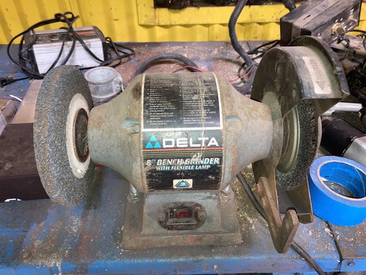 Delta 8" Dual End Bench Grinder in Hackensack, NJ, USA
