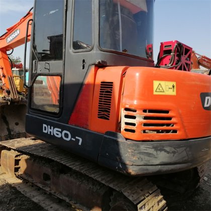 2017 Korean DOOSAN DH60-7 6ton Excavators second hand DH60-7 DOOSAN ...