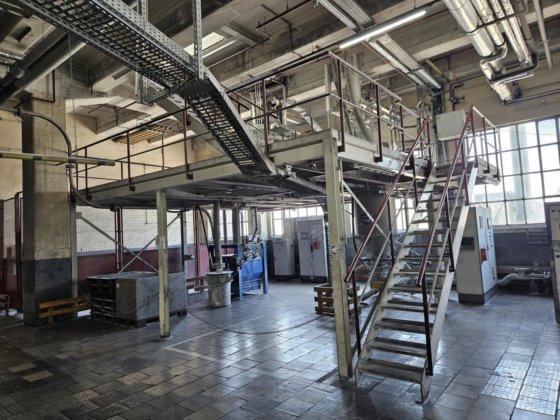 Big bag unloading station Kaolin Zeppelin | 2015 in Karlsruhe, Baden ...