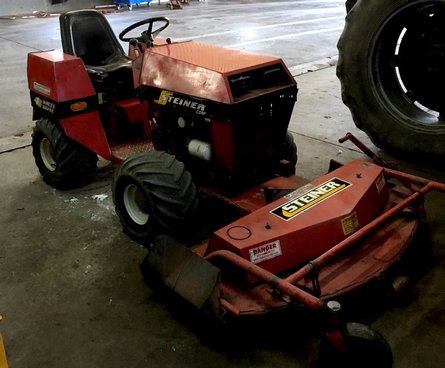 Steiner S20 tractor in Saint-Ignace-de-Stanbridge, Quebec, Canada