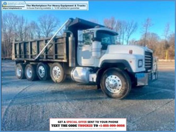 2002 Mack RD688 in Charlotte, NC, USA
