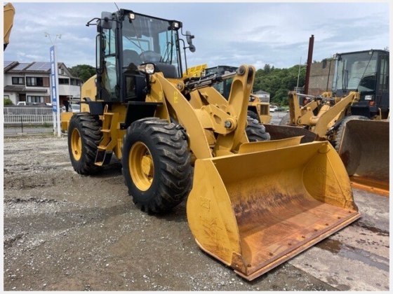 Caterpillar 910K in Fujisawa, Kanagawa, Japan