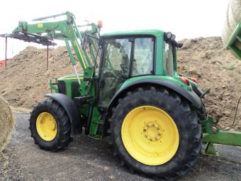 2006 John Deere 6420 in Colchester, England, United Kingdom
