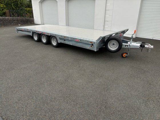 18ft x 7ft beavertail low loader trailer in Omagh, Northern Ireland ...