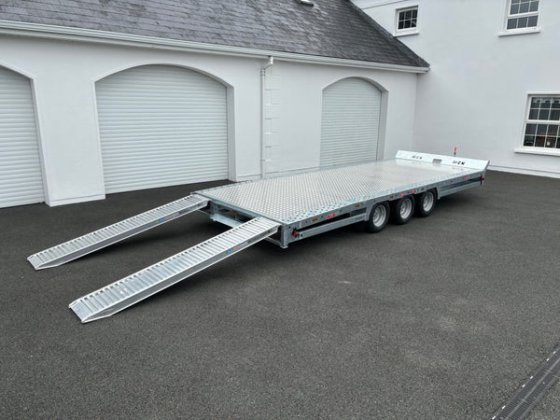 18ft x 7ft beavertail low loader trailer in Omagh, Northern Ireland ...